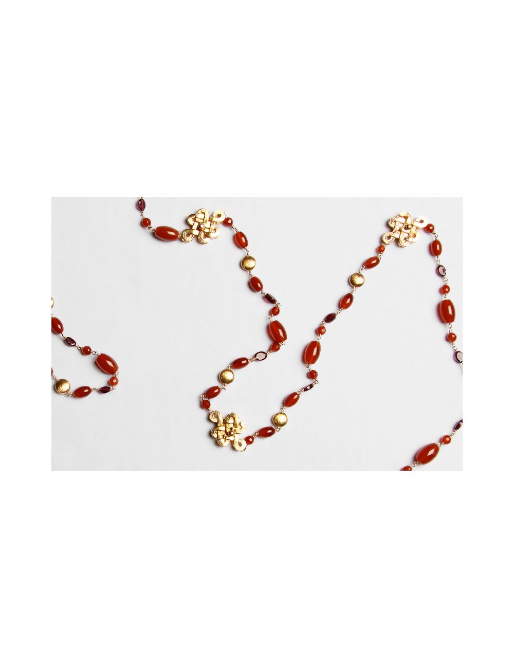 Collier en grenat, cornaline et agate rouge